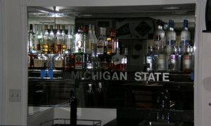 Davis Glass & Screen Co., Inc. | Glass Company Lansing MI